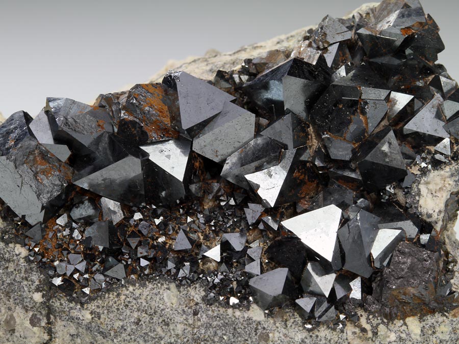 Magnetit aus Bolivien